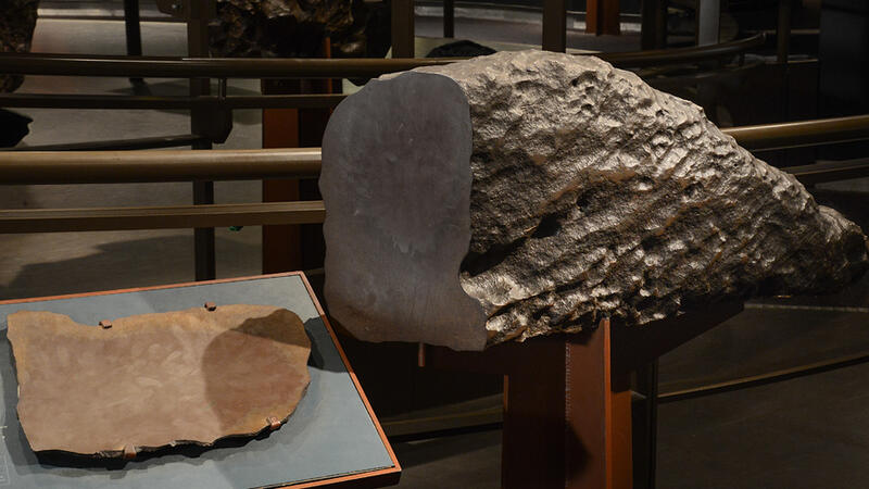 Looking Inside Meteorites | AMNH