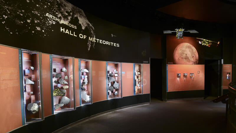 Building planets | AMNH