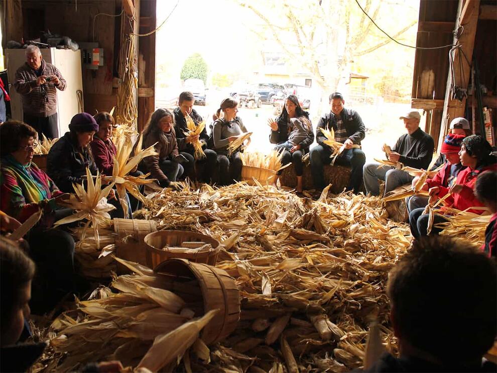 Preparing White Corn: Haudenosaunee Dietary Staple | AMNH
