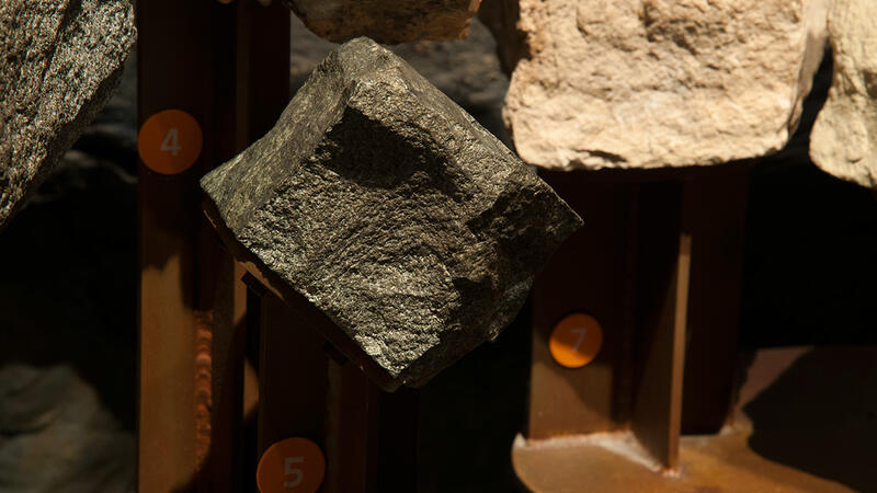 Igneous Rocks: From Lava or Magma (Molten Rock) | AMNH