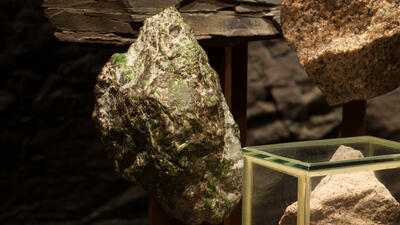 Eclogite | AMNH