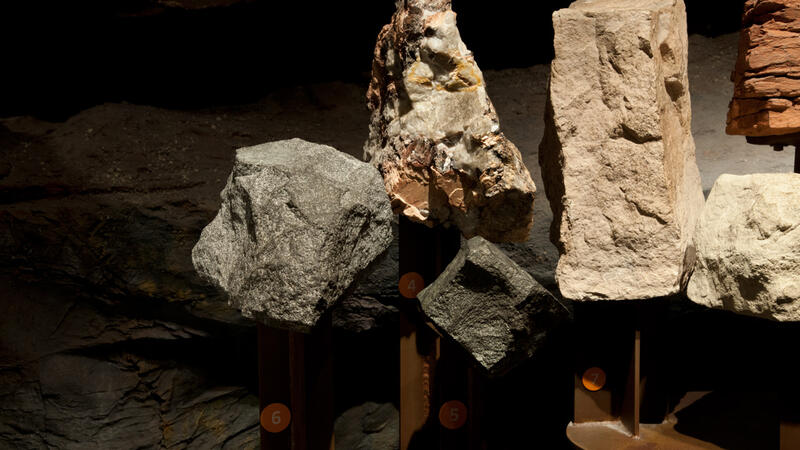 Igneous Rocks: From Lava or Magma (Molten Rock) | AMNH