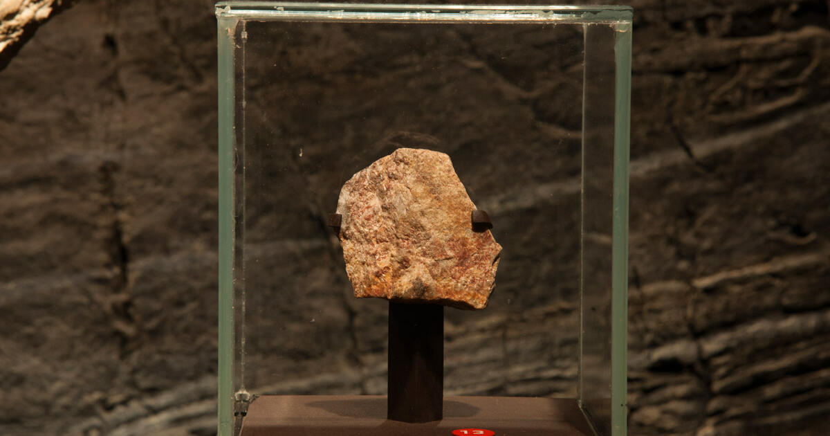 Oldest Zircon Crystals Oldest Zircon Crystals