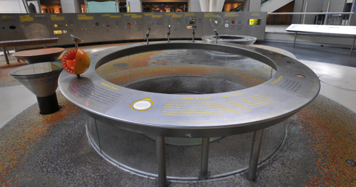 Guided Exploration: Stars Zone | AMNH