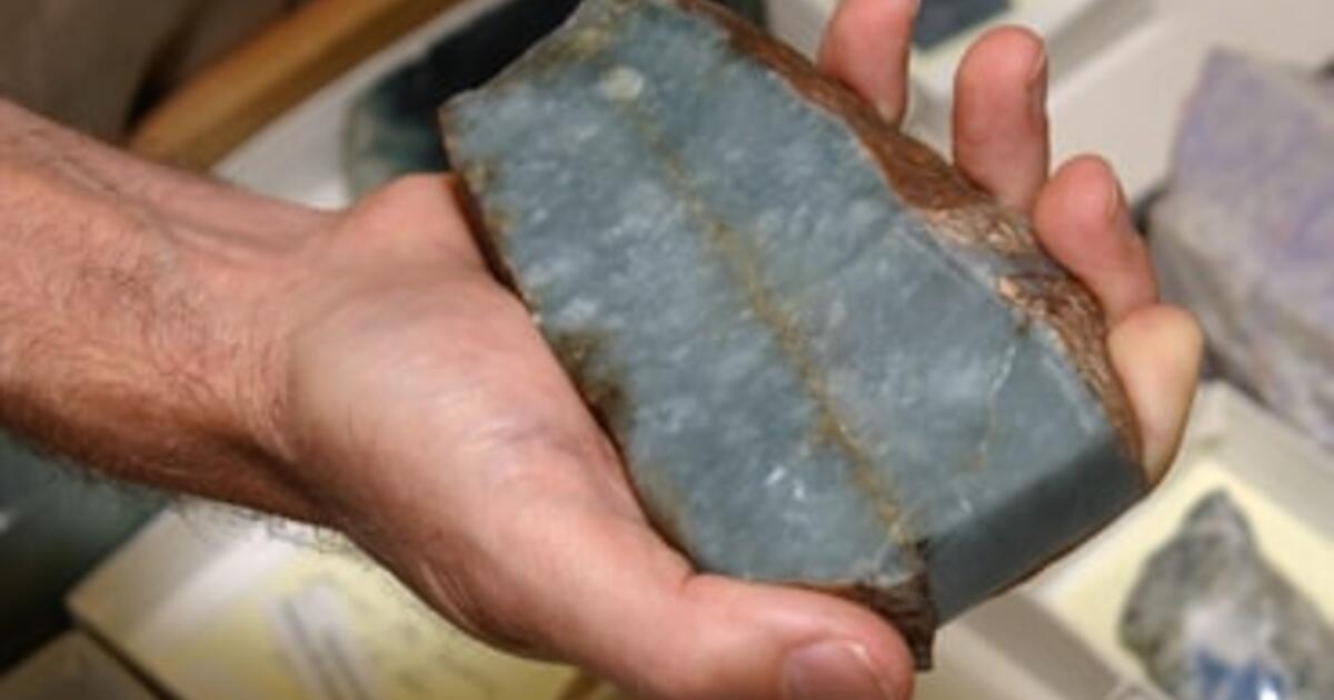 Hunting for Jade: Making Sense of Jade | AMNH