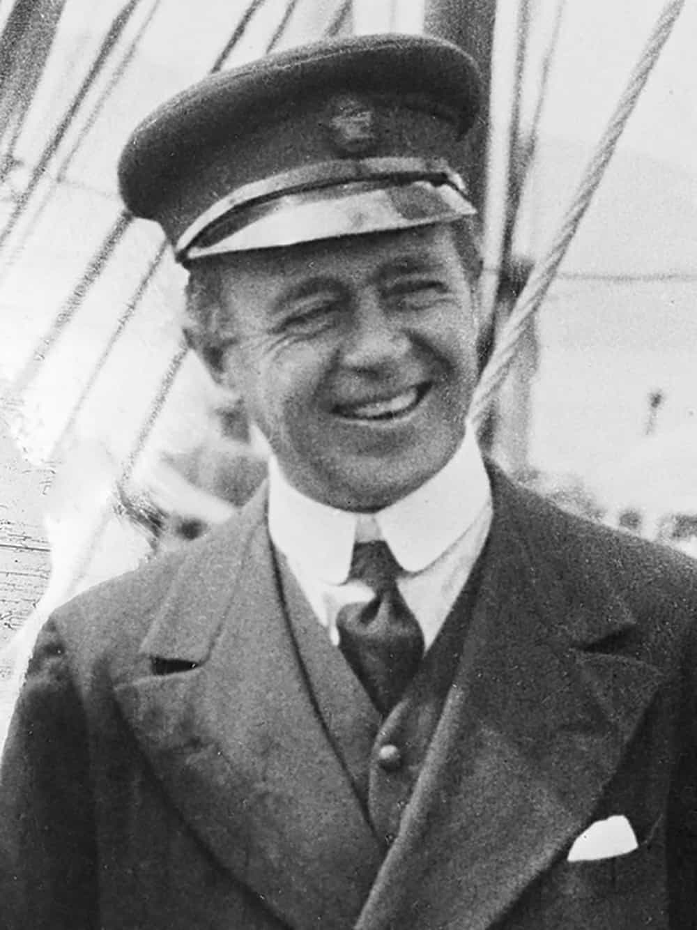 The Race Begins: The British Team | AMNH