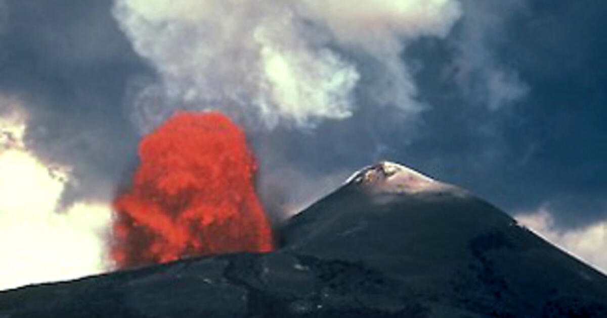 volcanohen