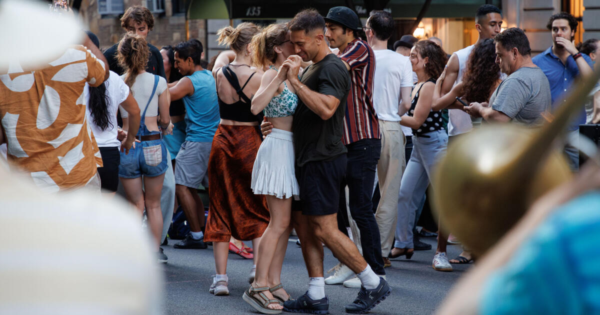 Block Party + Manhattanhenge Viewing - July 11 | AMNH